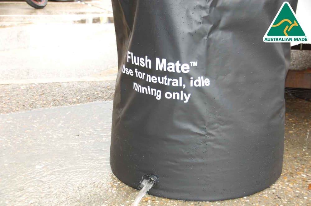 Outboard motor flush bags. Easy motor flushing.